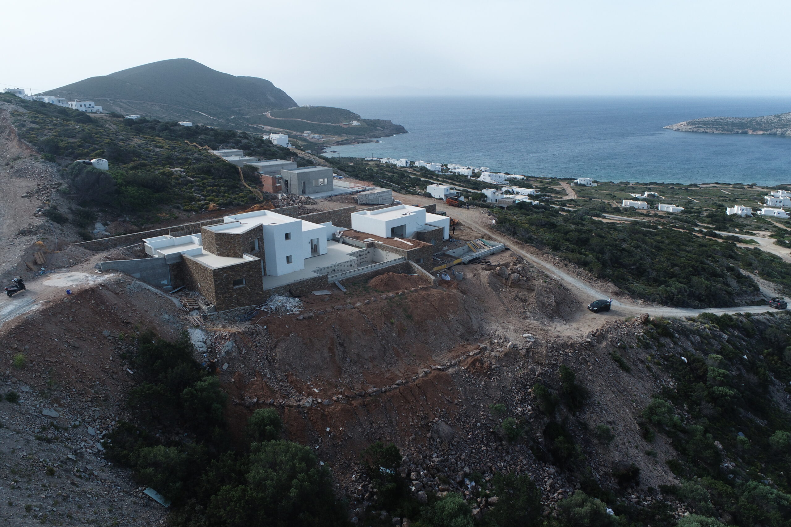 Two Luxurious Villas, Agios Georgios, Antiparos Island | SYNARMOSIS SA